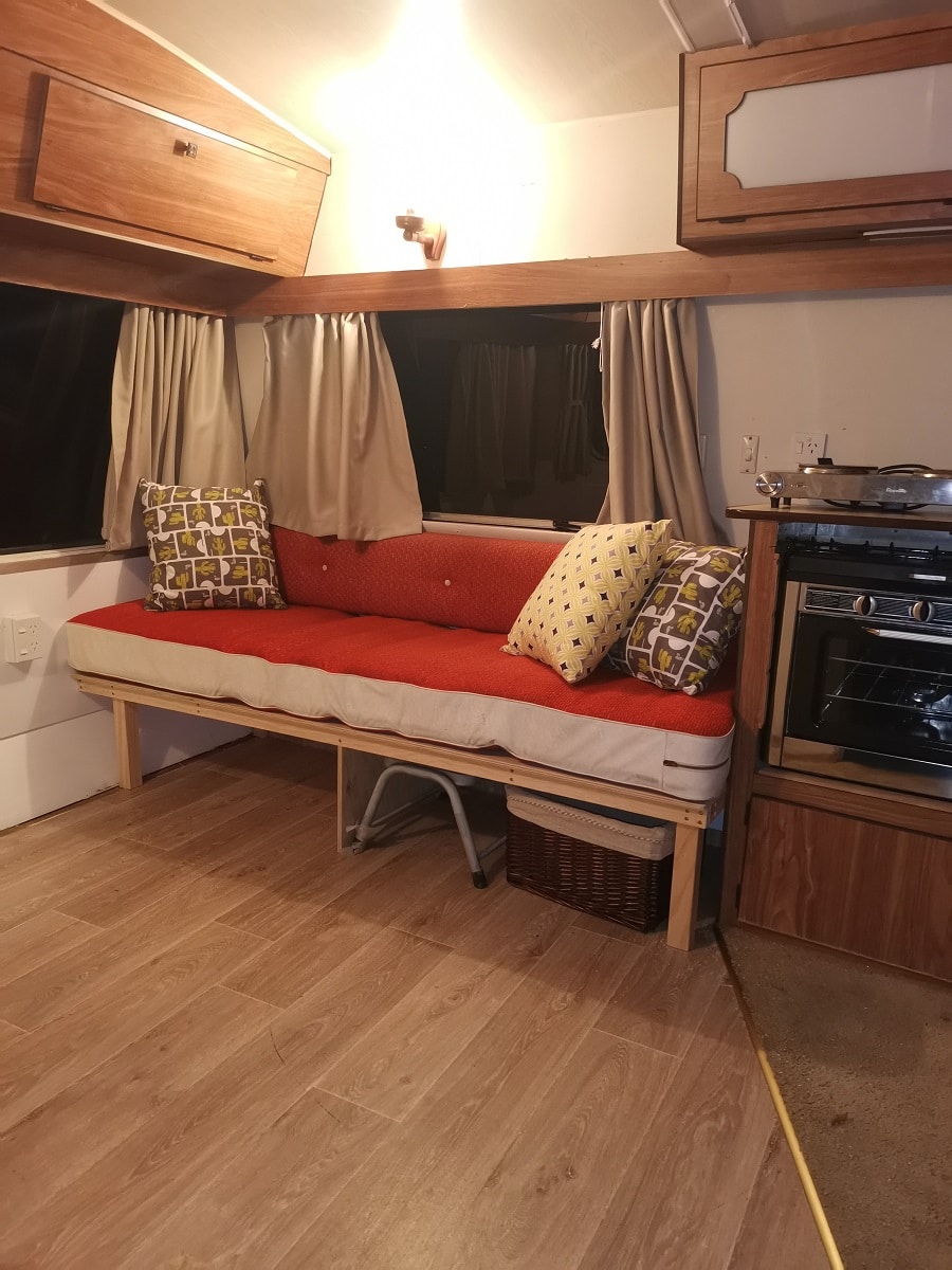Pearl 22ft Caravan | Twin Peaks Caravans